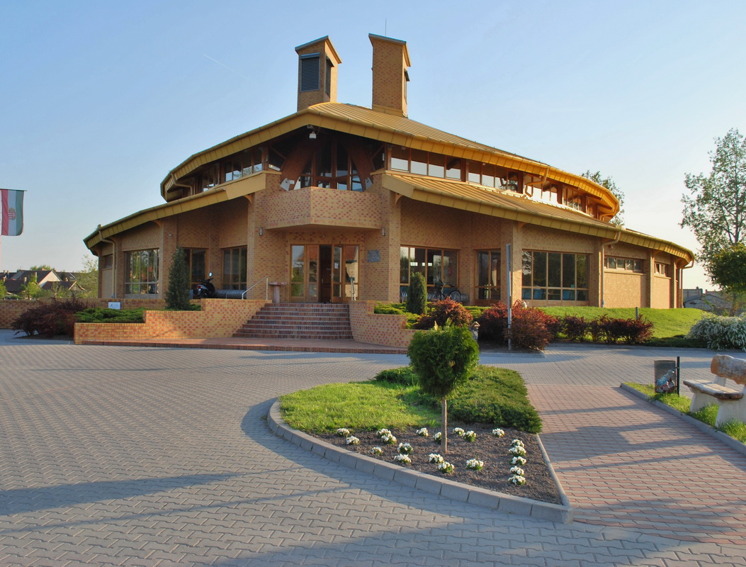 Monor Környéki Strázsa Borrend » Monor Látnivalói